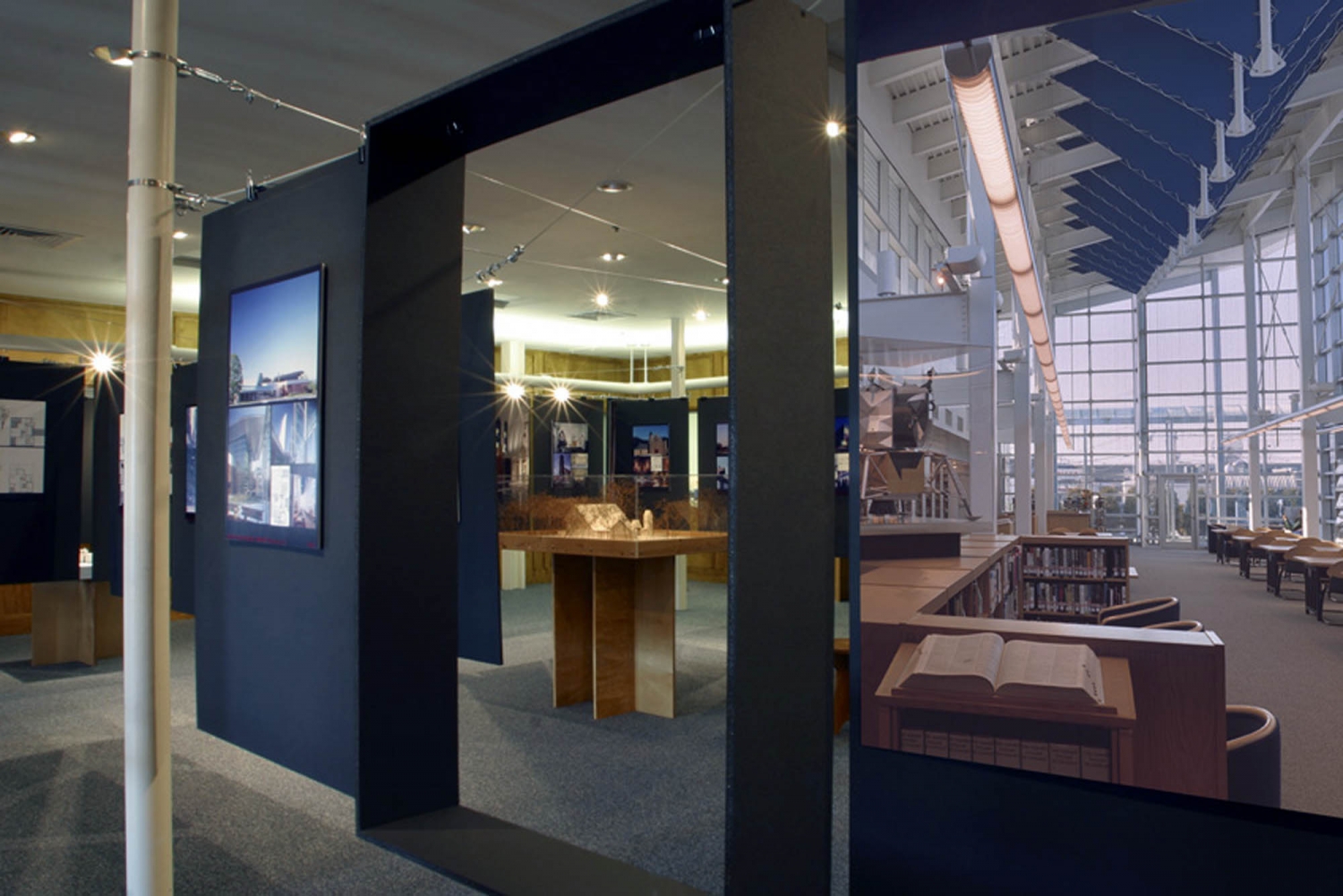 Bentel Exhibition 2002 | Bentel & Bentel Architects/Planners A.I.A.